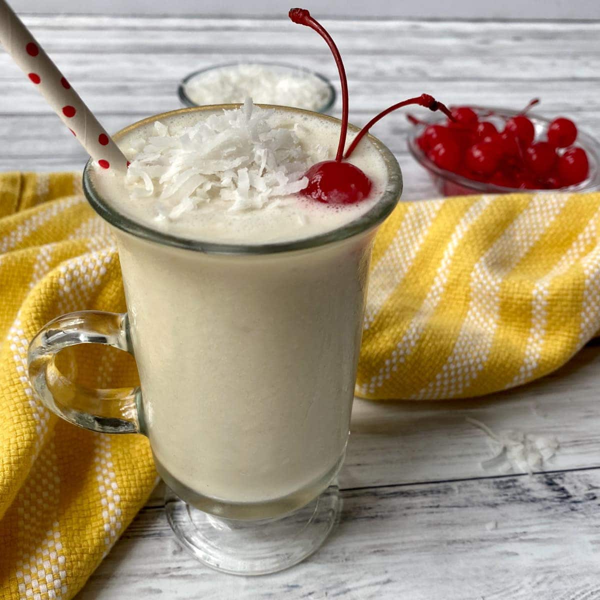 Pina Colada Protein Shake - Pinch of Wellness